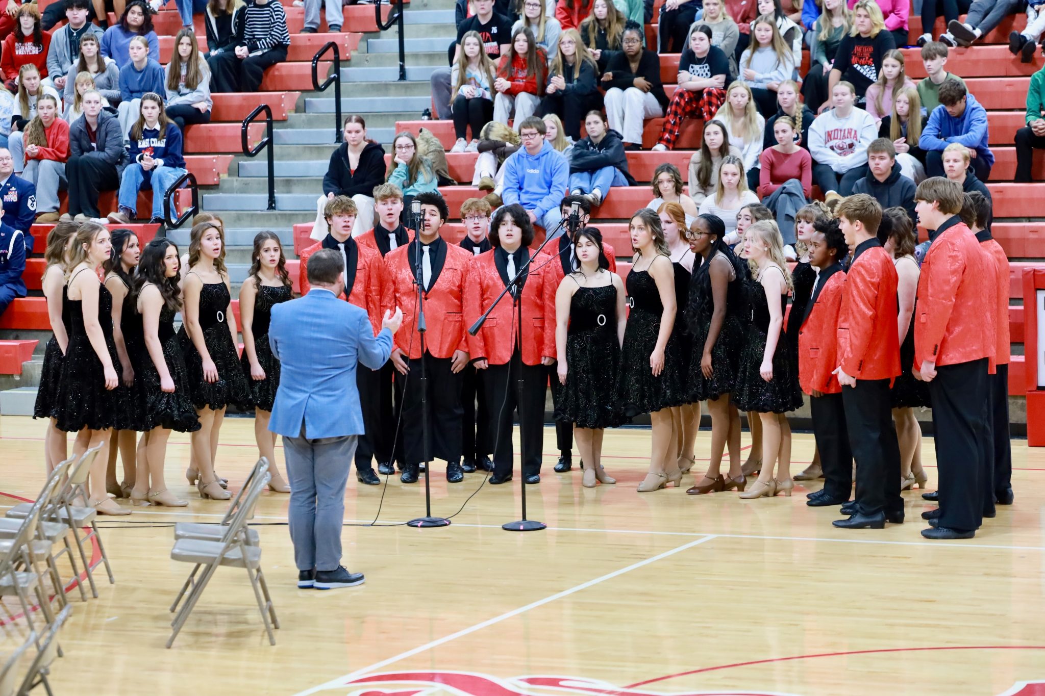 NPHS honors veterans - New Palestine High School's student newspaper